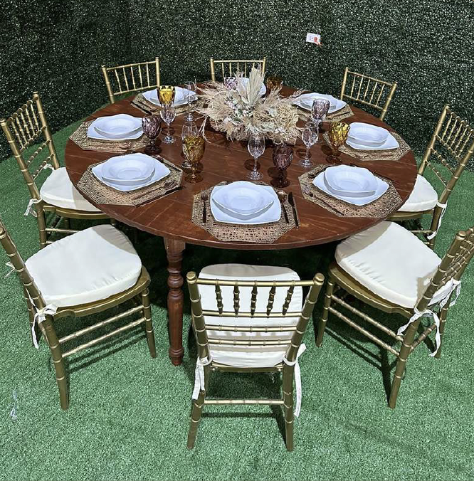Renta de sillas y mesas en CDMX - Servicio para eventos en CDMX